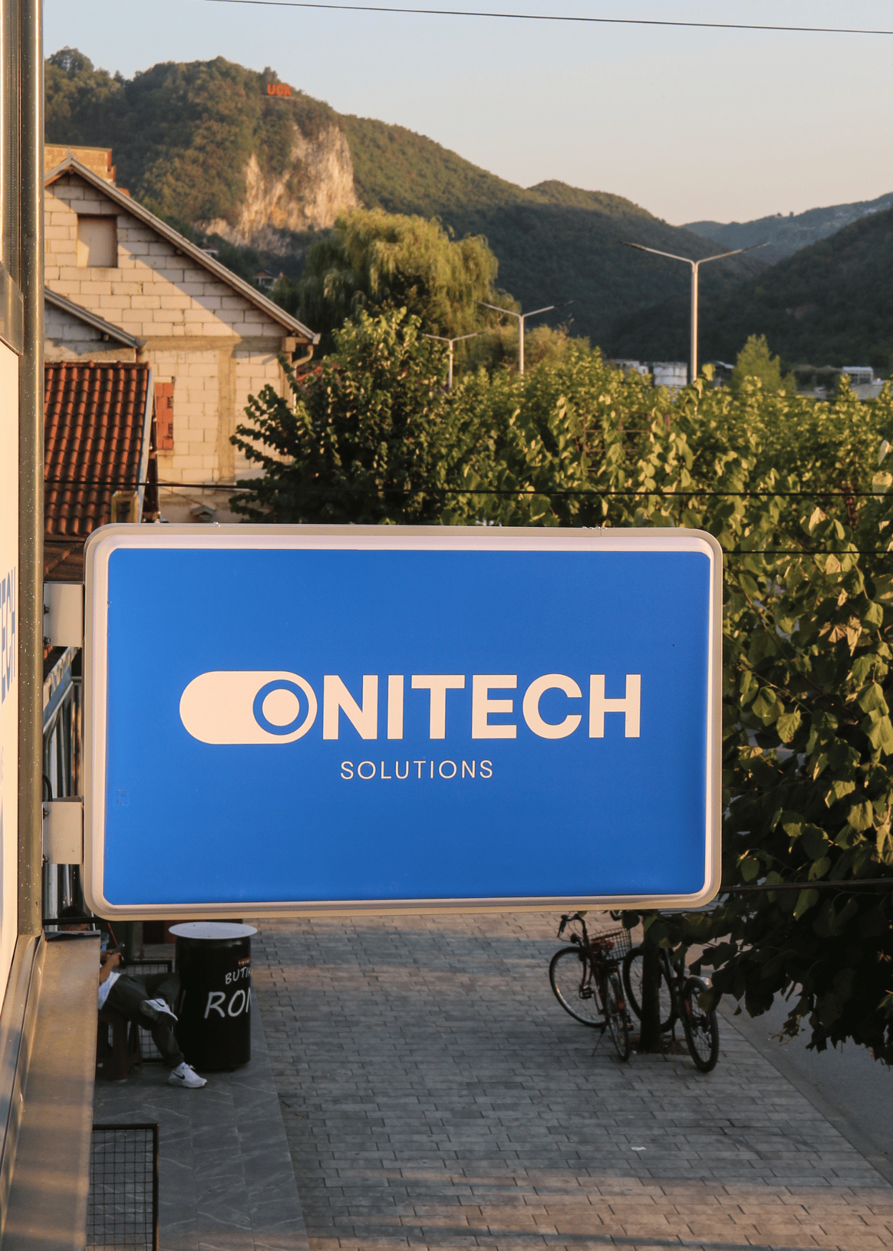 ONITECH
